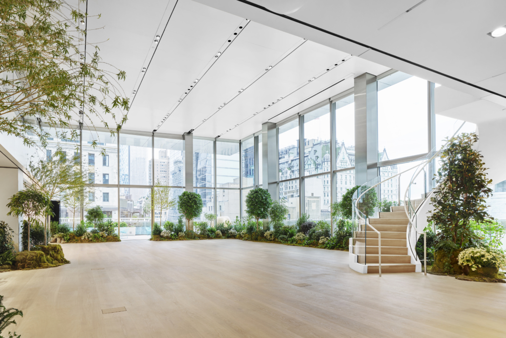 Floor 8 - Tiffany