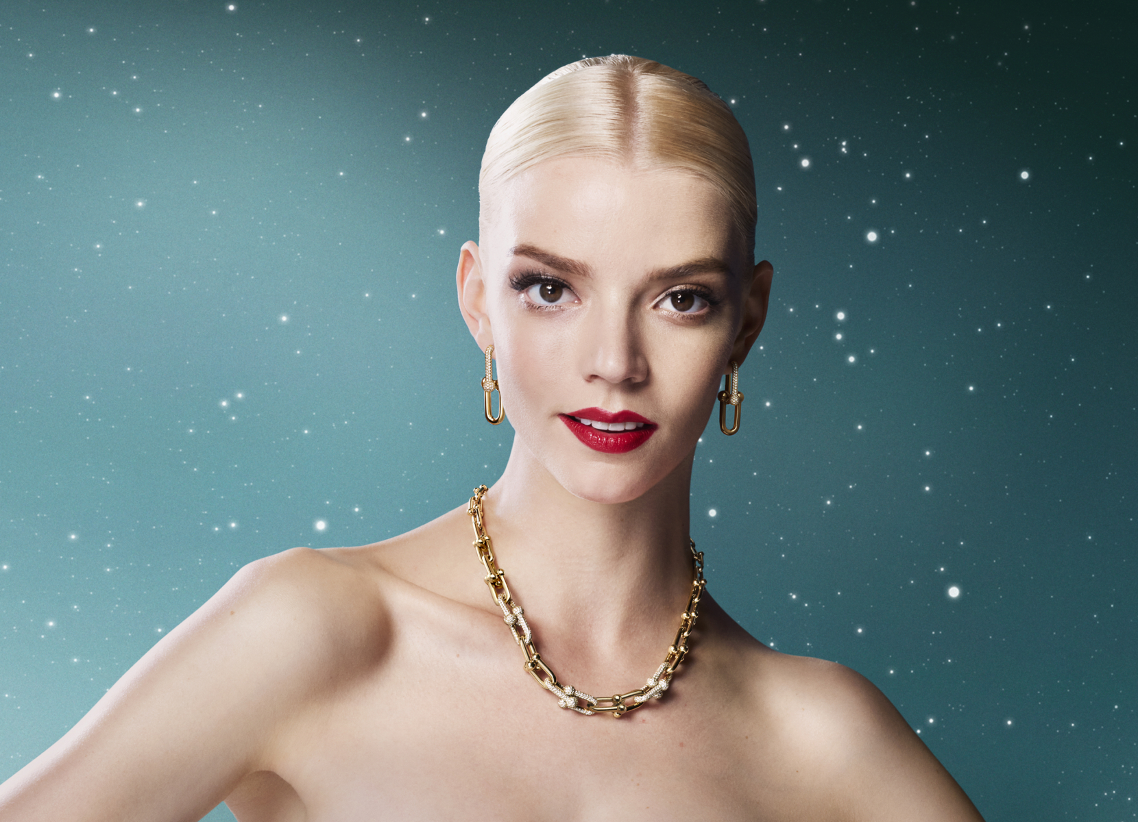 Tiffany & Co. Unveils Its 2024 Holiday Campaign, With Love, Since 1837 ...