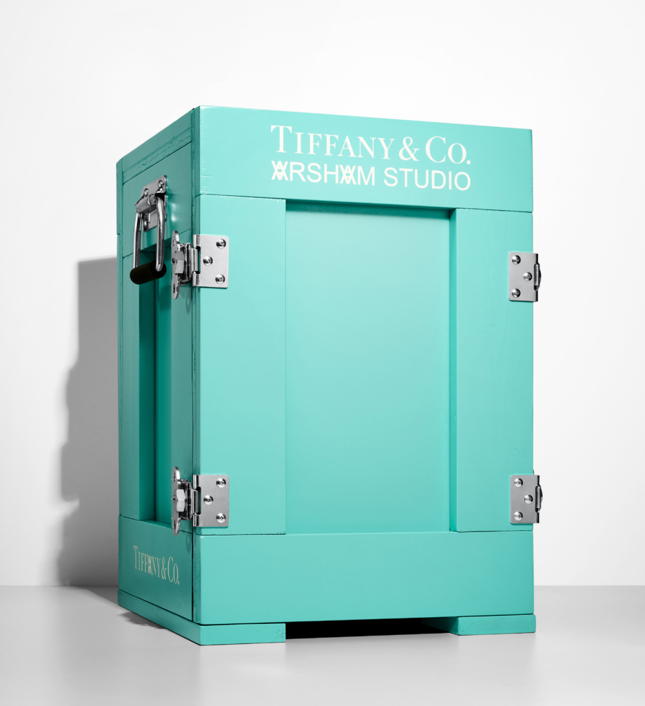 Custom-made Tiffany Blue® art-handling crate. - Tiffany