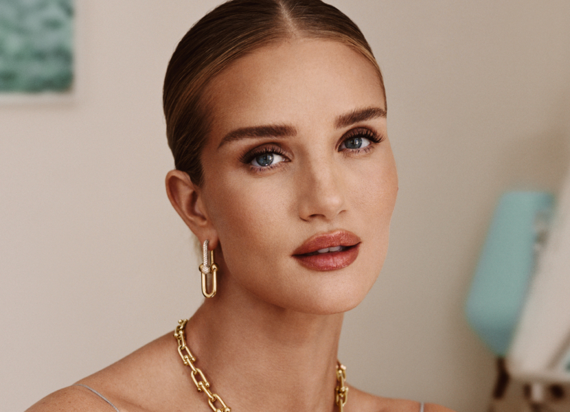 Tiffany & Co. Unveils Its 2023 Holiday Campaign Starring House ...